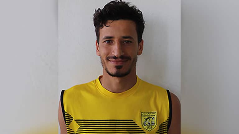 Yaken rejoint El Gouna