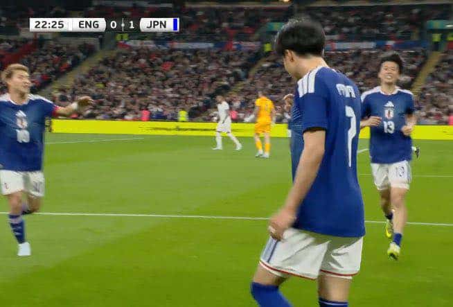 Le Japon bat l'Angleterre à Wembley